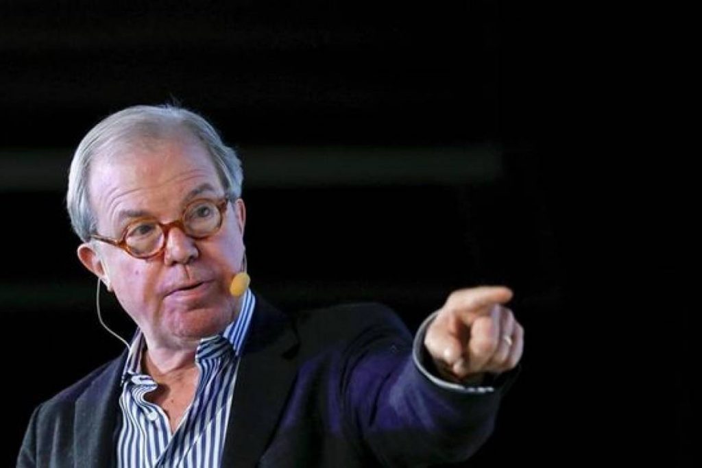 Nicholas Negroponte, fundador del MIT Media Labs, dice que Estados ...