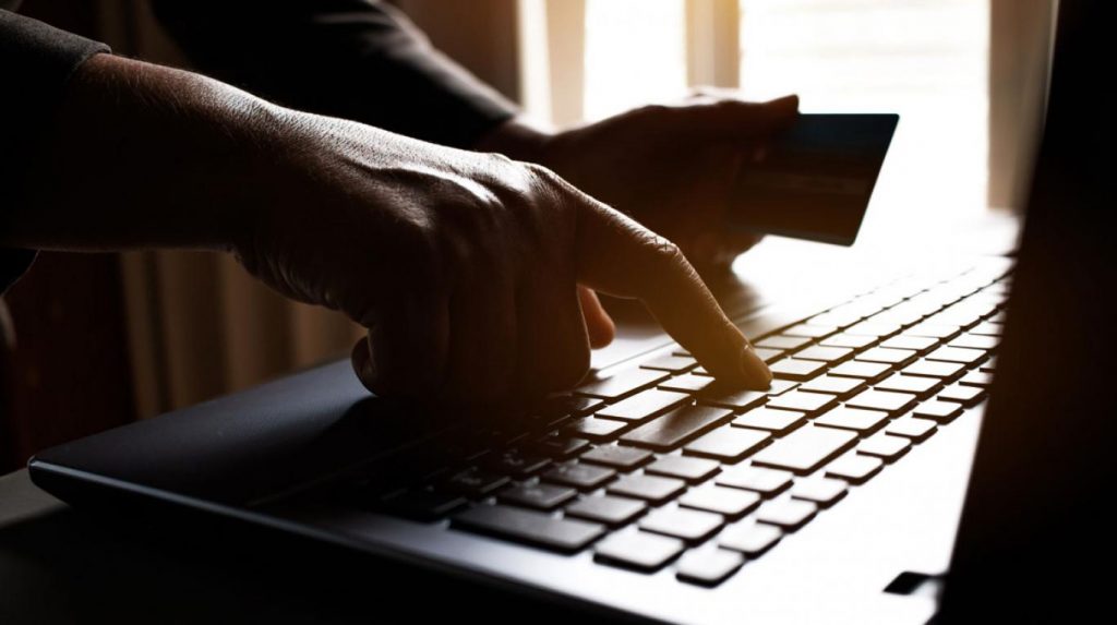 Las 11 estafas online más sofisticadas de las que puedes ser víctima ...