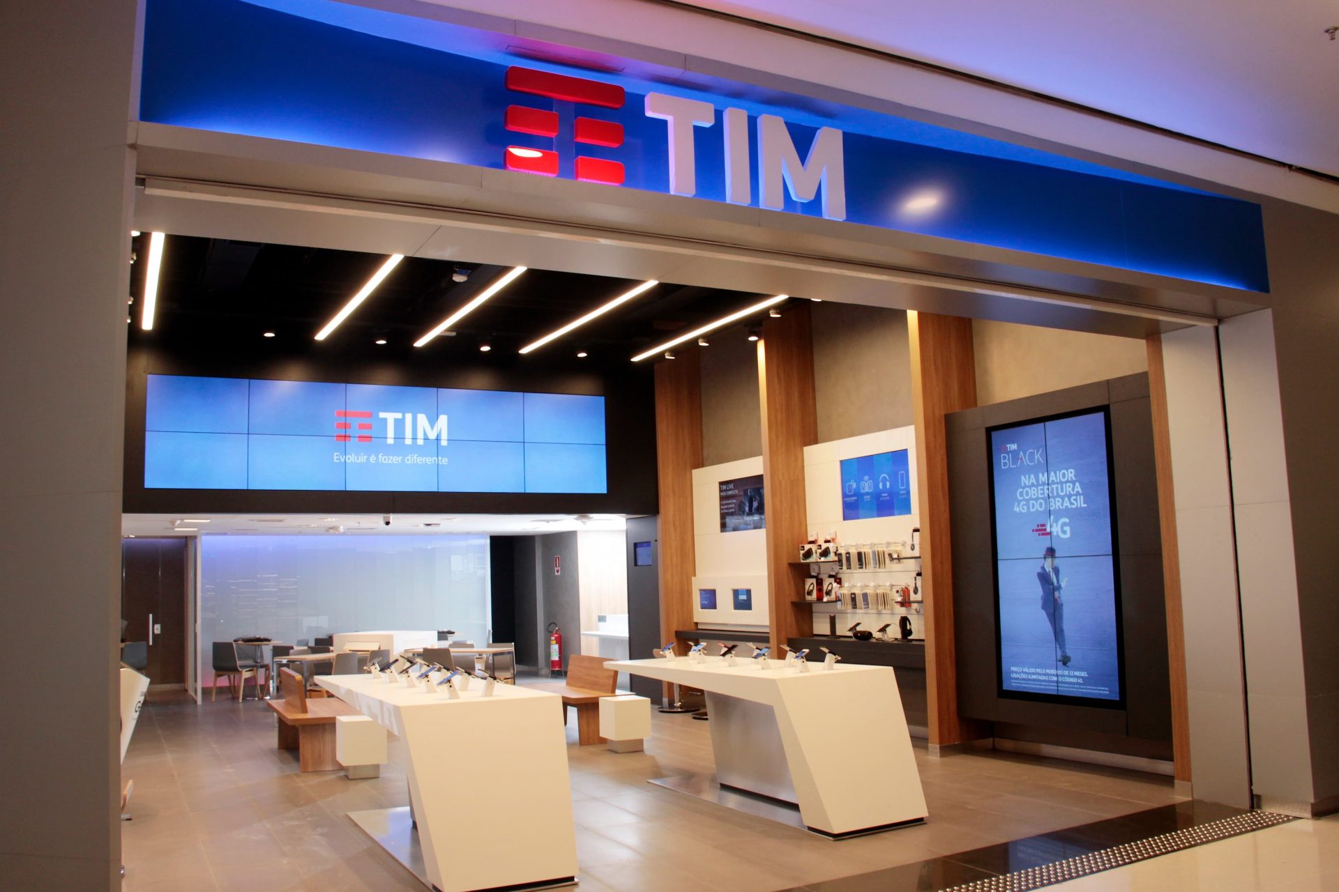 Brasil | TIM abre escritório para pequenas e médias empresas em São ...