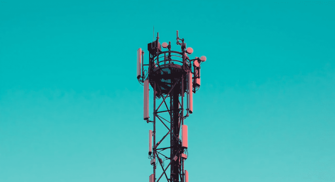 Perú reanuda licitación de espectro 4G por 2.3 GHz y AWS-3 | DPL News