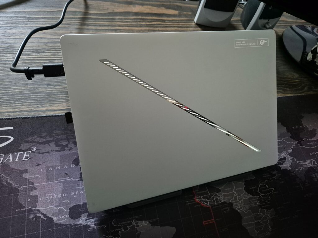 Asus ROG Zephyrus G14: portabilidad y poder para los gamers más exigentes