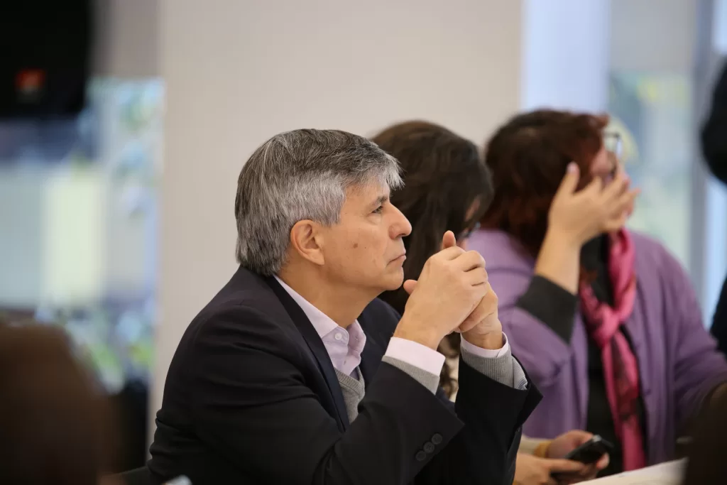 Subtel tras la venta de Telefónica Chile: “Se podría producir una ...