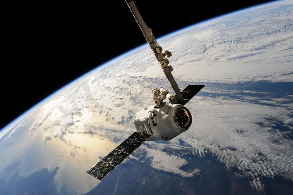 Starlink domina mercado de Internet satelital LEO con mejoras en ...